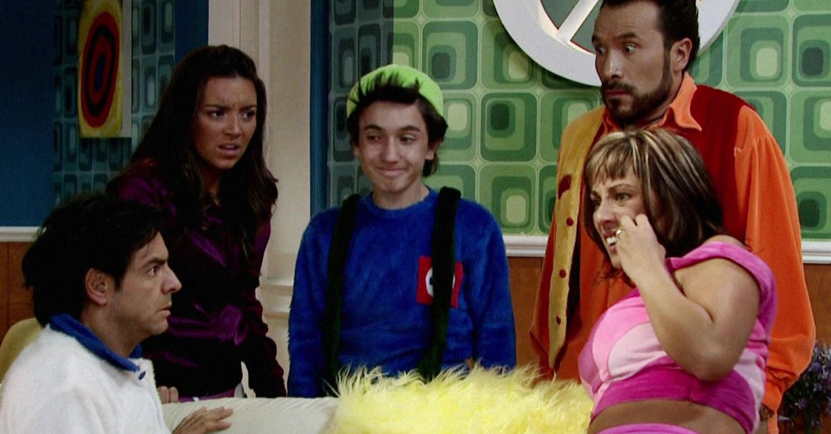 Ver La Familia P. Luche, capítulo 17 temporada 2 por ViX