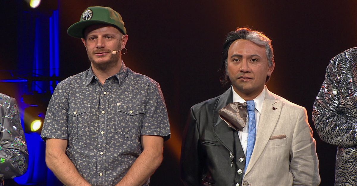 Ver Parodiando, capítulo 4 temporada 3 por ViX