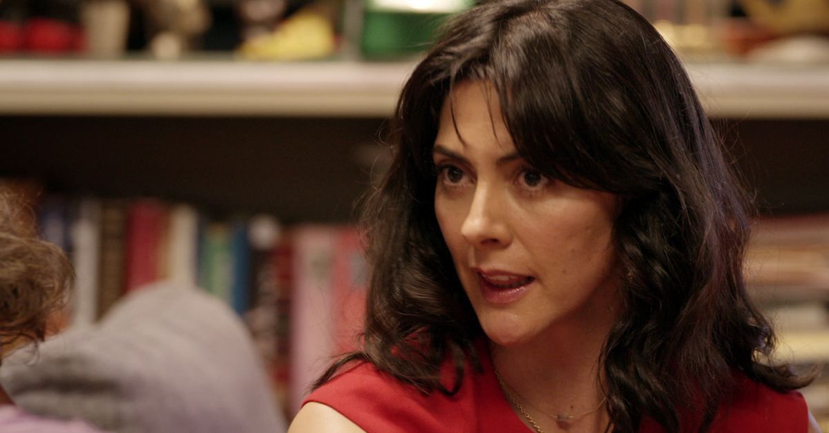 Ver 40 y 20, capítulo 4 temporada 3 por ViX