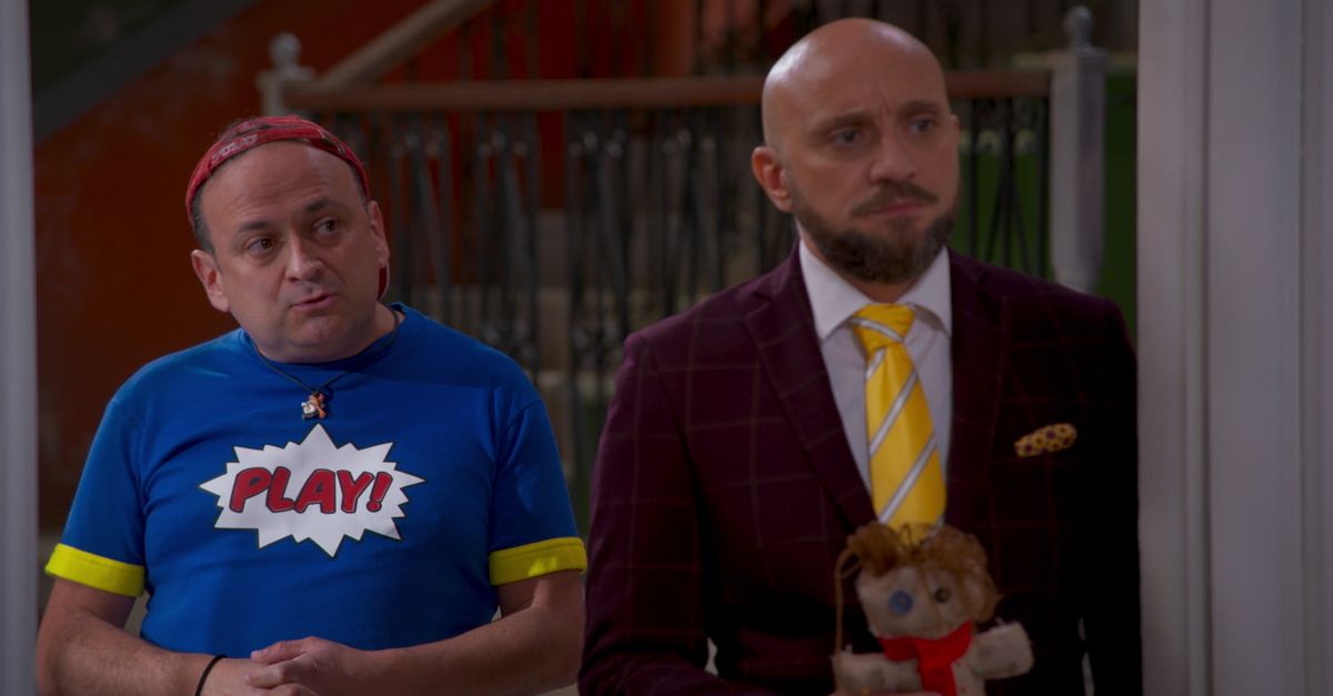 Ver Vecinos, capítulo 5 temporada 10 por ViX