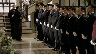 Ver El Hotel de los Secretos por ViX