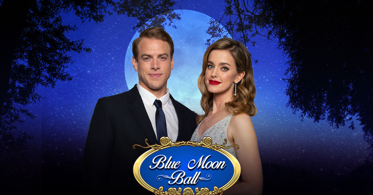 Ver Blue moon ball por ViX