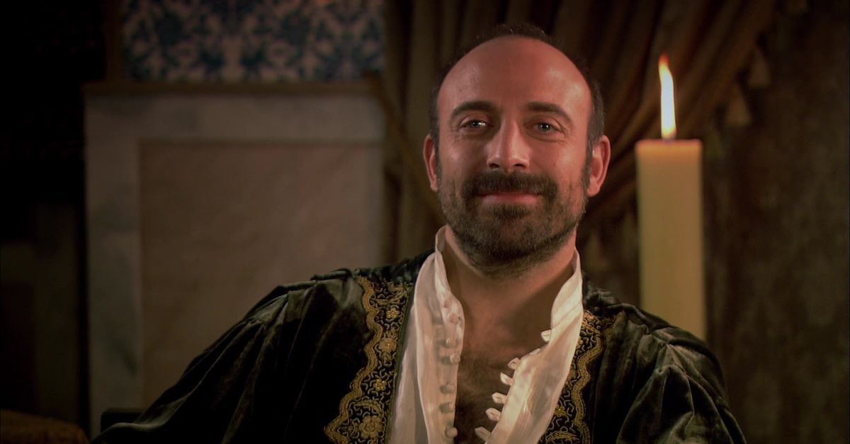 Ver El Sultán, capítulo 3 temporada 1 por ViX