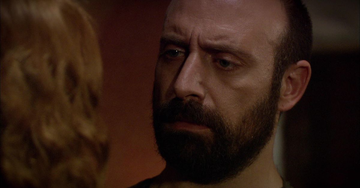 Ver El Sultán, capítulo 42 temporada 1 por ViX