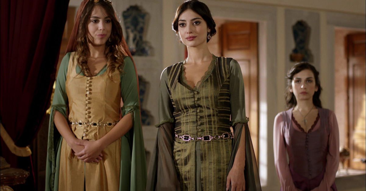 Ver El Sultán, capítulo 14 temporada 2 por ViX